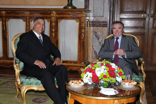 Assemblée nationale - Entretien avec M. Jacques Sylla, Président de l ...